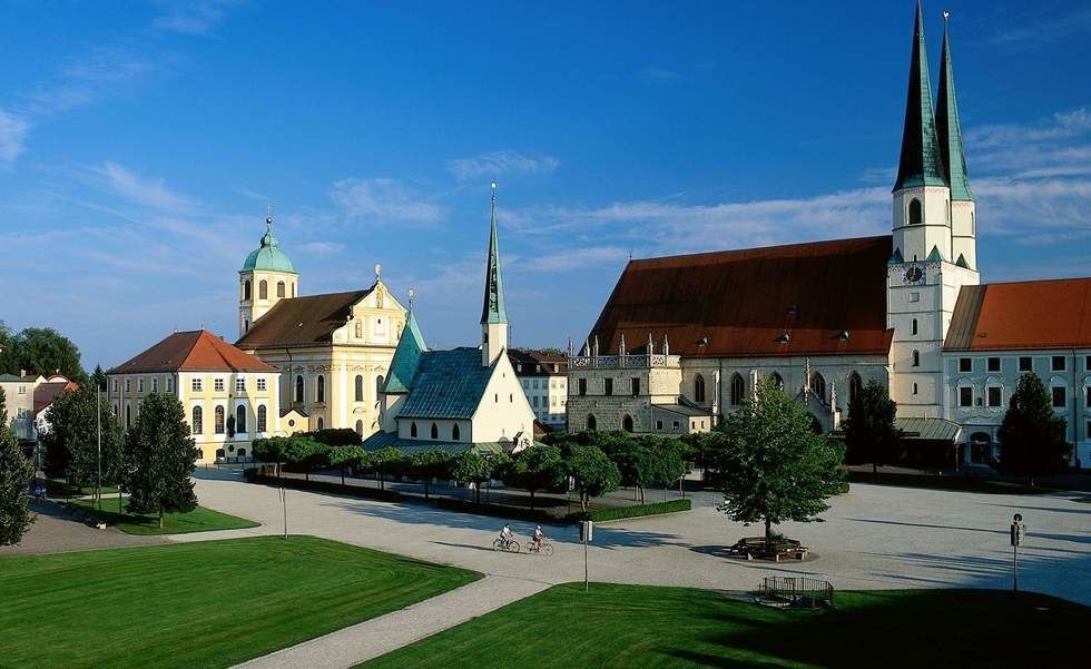 Altötting Wallfahrtsort Sehenswürdigkeiten Oberbayern Ausflüge ...