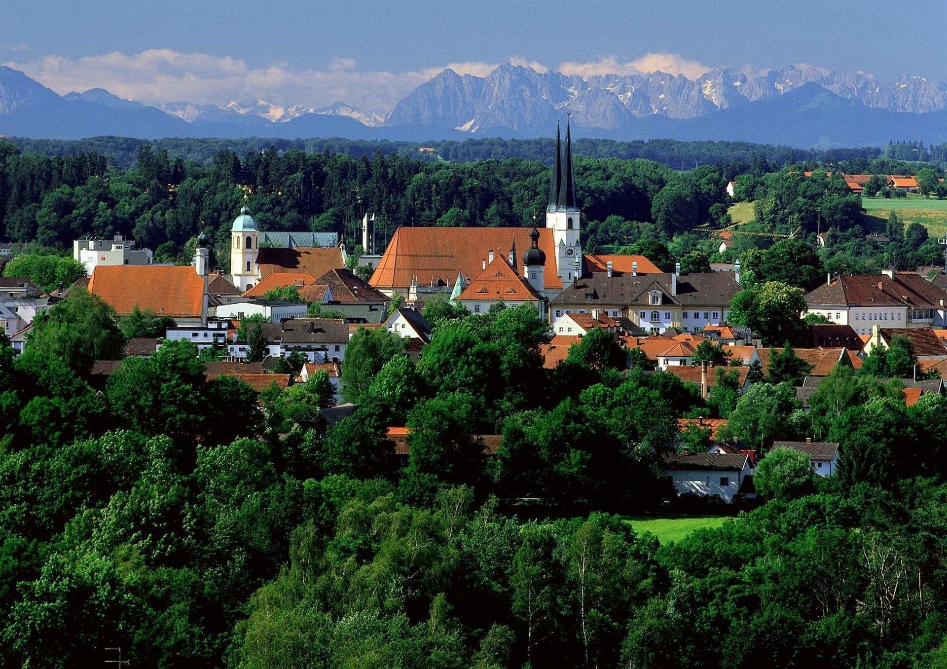 Altötting Wallfahrtsort Sehenswürdigkeiten Oberbayern Ausflüge ...